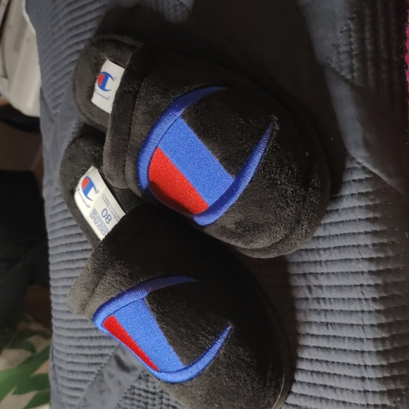 Champion | Shoes | 35 Champion The Sleepover Slippers | Poshmark